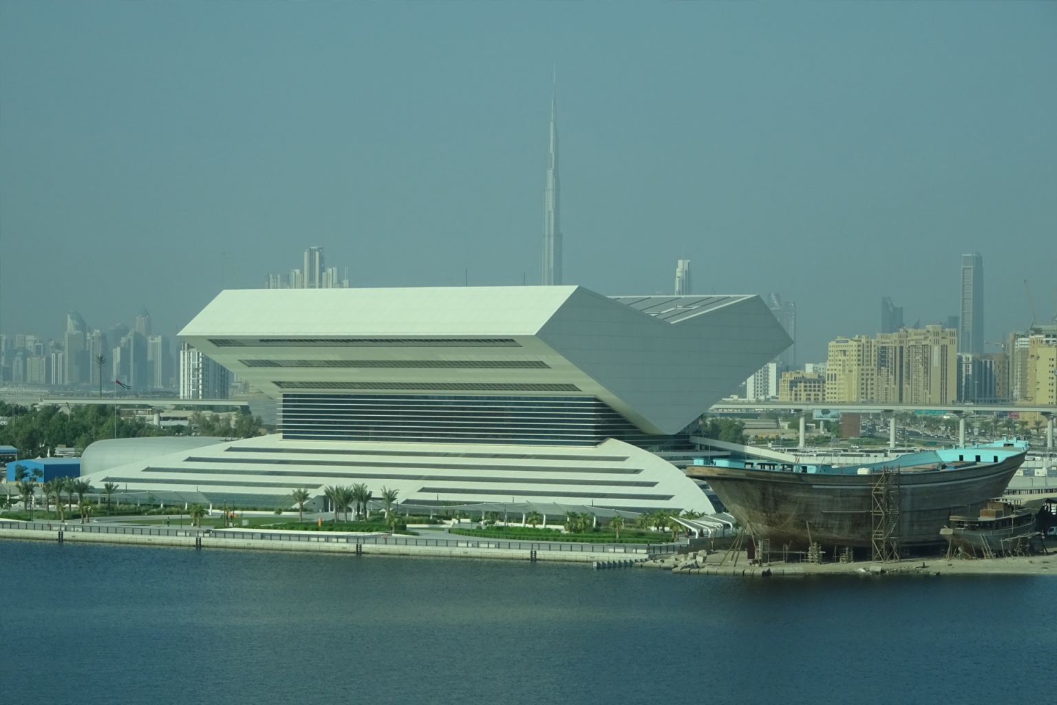 Dubai’s Mohammed Bin Rashid Library Takes Shape - Al-Ikhlaas Academia ...